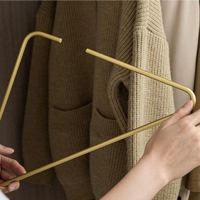 Harriot Triangle Hanger